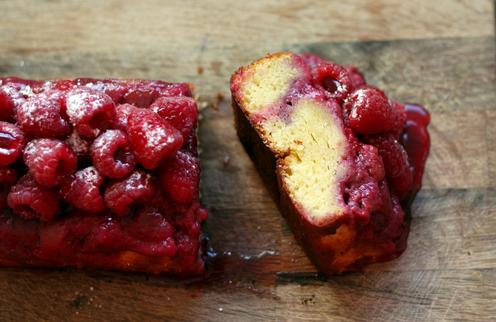 Raspberry Upside-down Cake | Time To Cook - Online